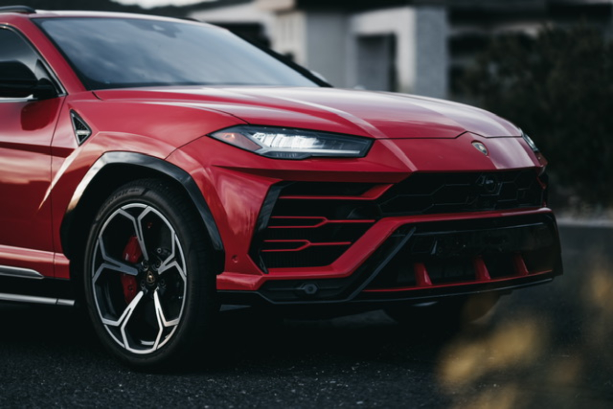 2019 Lamborghini Urus | Unique Car Guy
