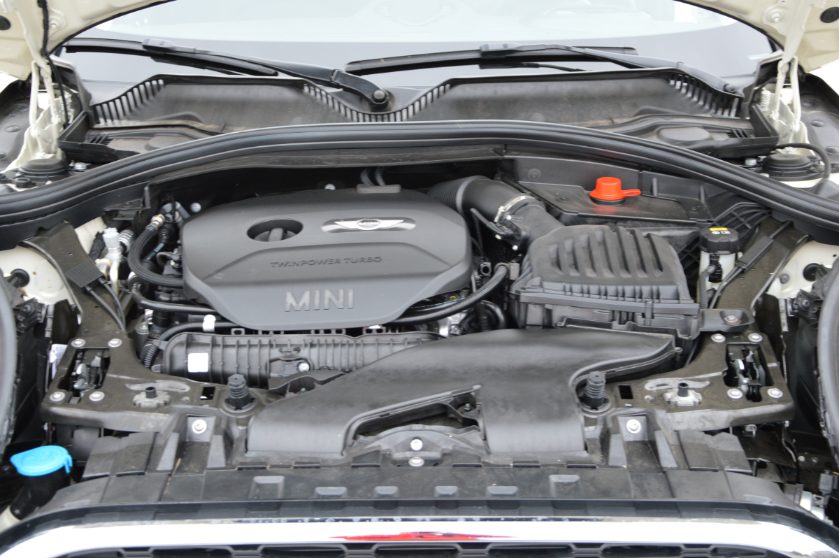 2018 MINI Clubman Cooper S ALL4 | Unique Car Guy